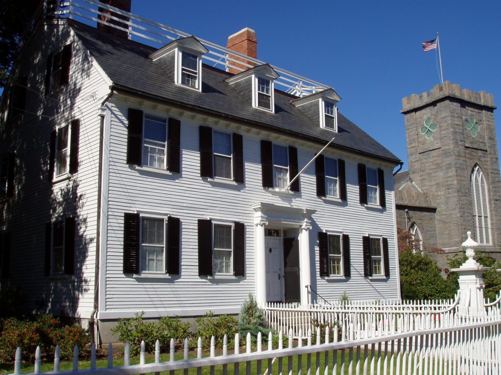Salem in the summer or Salem in the winter – Which is better? – Things ...